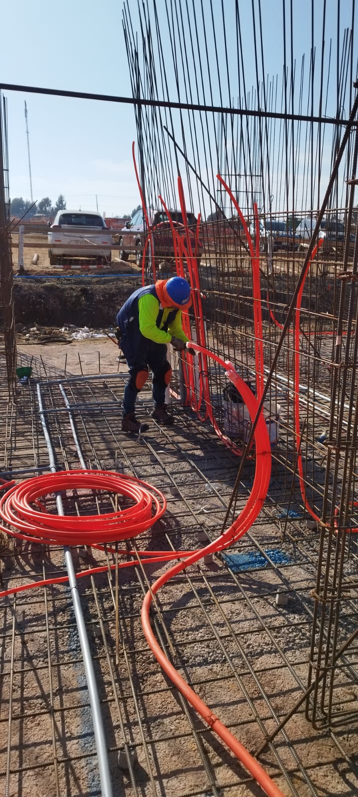 Proyecto Condominio Edificios Altos del Valle - Eletec Ltda